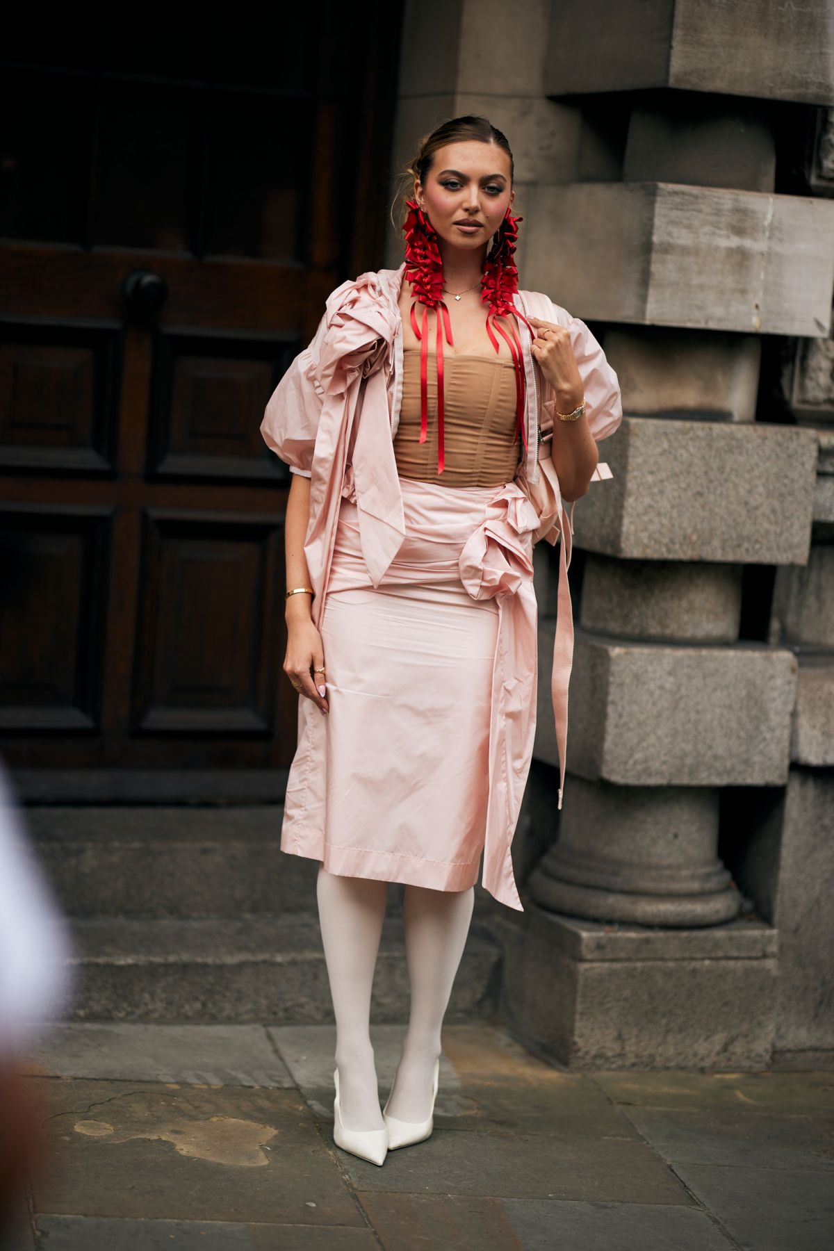 ANNABELLE HOY Arrives at Simone Rocha Show at London Fashion Week 09/15 ...
