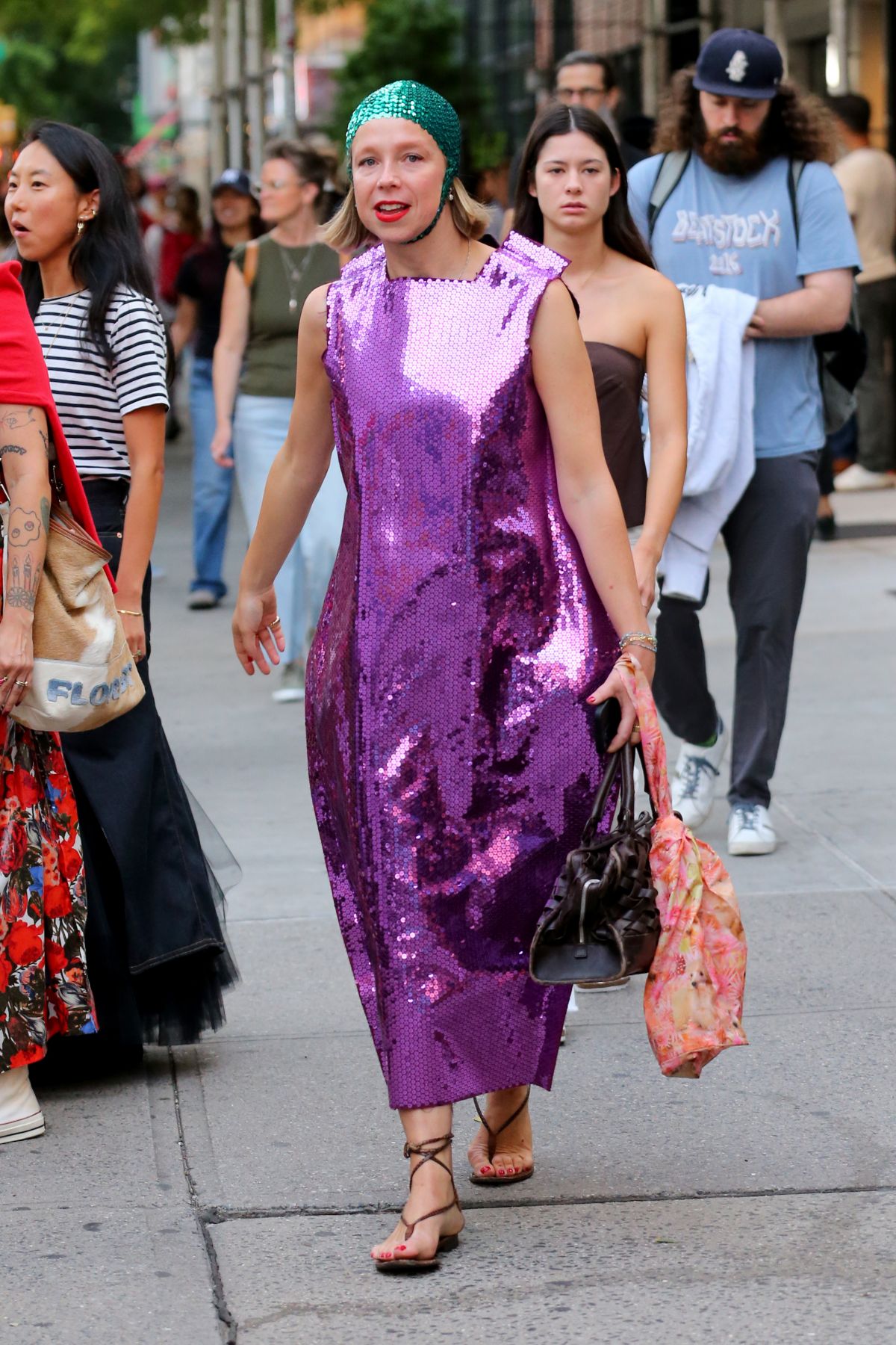CHLOE KING Arrives at Colina Strada Fashion Show at NYFW in New York 09 ...