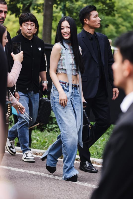 HANNI Arrives at Gucci Show at Milan Fashion Week 09/20/2024 – HawtCelebs