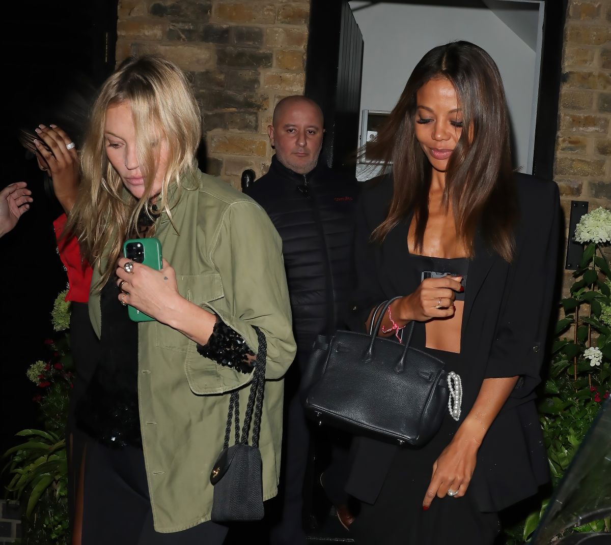 KATE and LOTTIE MOSS Leaves Chiltern Firehouse with EMMA THYNN and ...