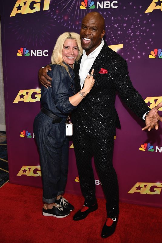 REBECCA KING-CREWS at America’s Got Talent Season 19 Live Show Finale ...