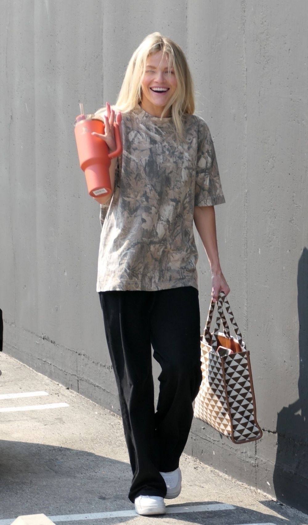 WITNEY CARSON Arrives at DWTS Rehearsals in Los Angeles 09/13/2024 ...