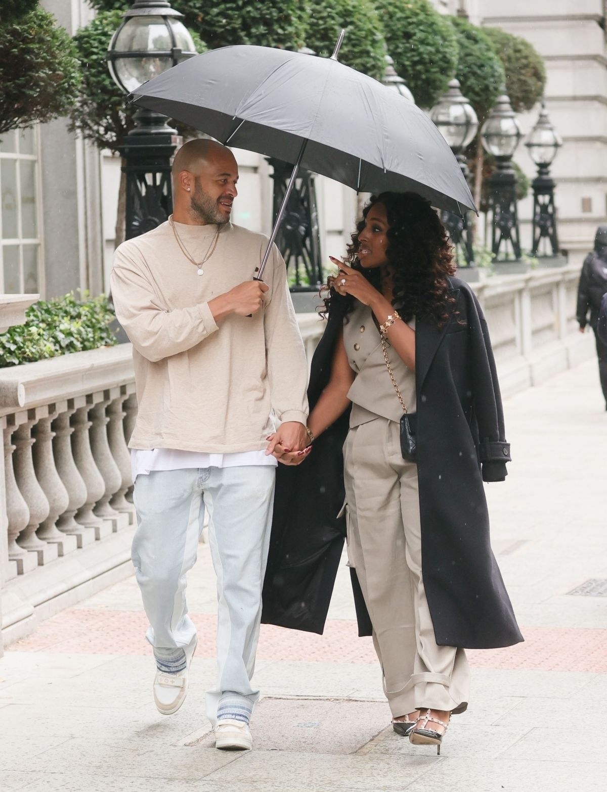 ALEXANDRA BURKE and Darren Randolph Out in Londn 10/10/2024 – HawtCelebs