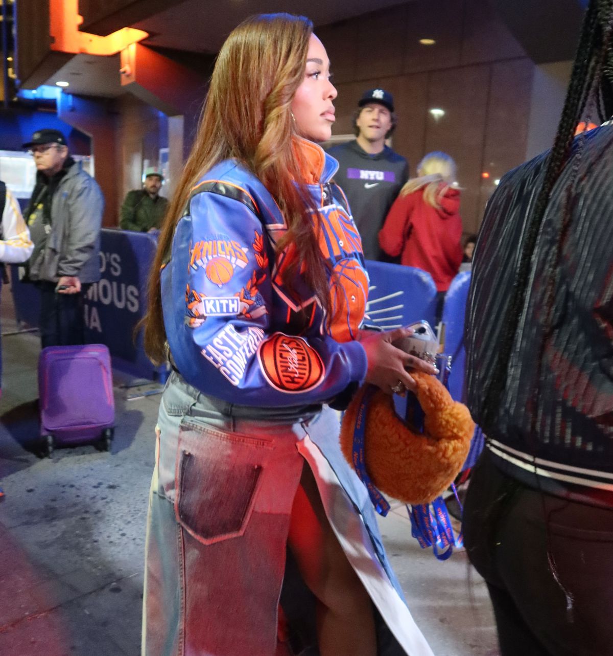 JORDYN WOODS Arrives at Penn Station in New York 10/26/2024 – HawtCelebs