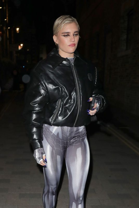 TIGERLILLY TAYLOR Arrives at Hallowzeem Party at The Conduit Club in ...