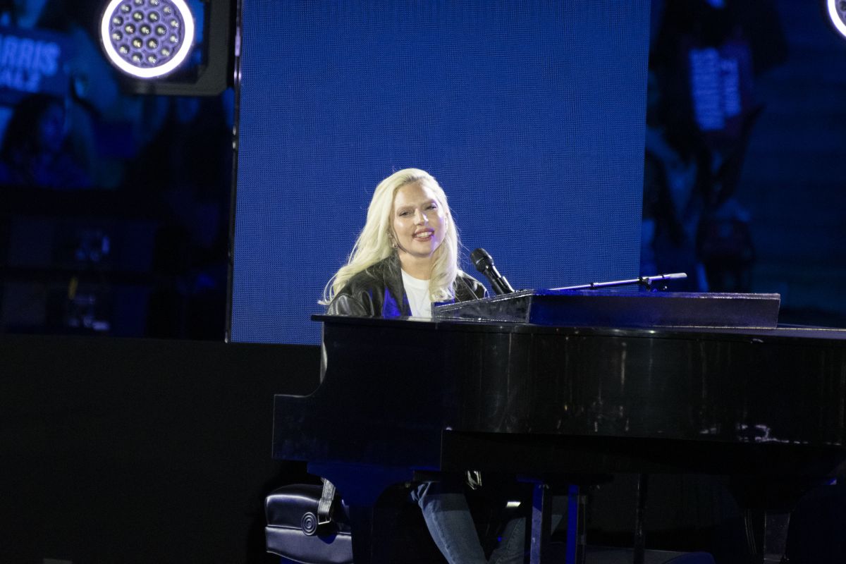 LADY GAGA Performs at Vice President Harris Final Campaign Rally in ...
