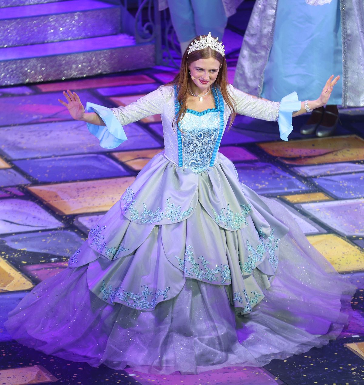 MAISIE SMITH Starred in 1st Night of Beauty and the Beast at Marlow ...