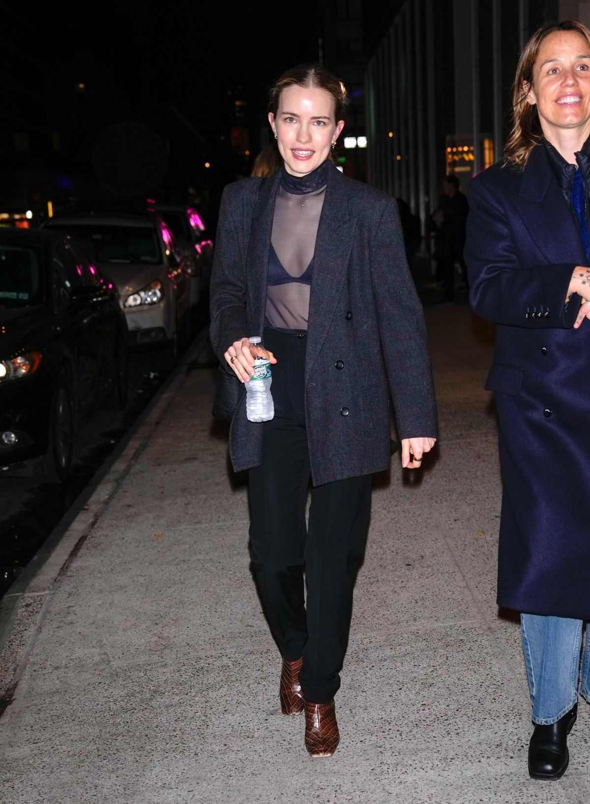 WILLA FITZGERALD Out in New York City 11/04/2024 – HawtCelebs