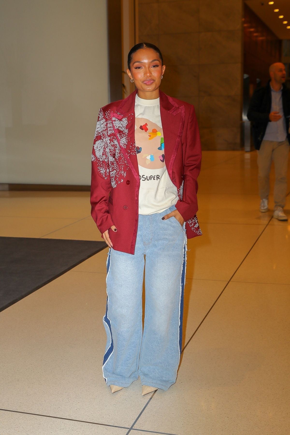 YARA SHAHIDI Arrives at SiriusXM Radio in New York 11/20/2024 – HawtCelebs