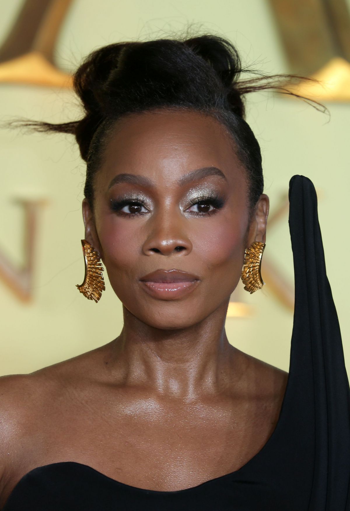 ANIKA NONI ROSE at Mufasa: The Lion King UK Premiere at Cineworld ...