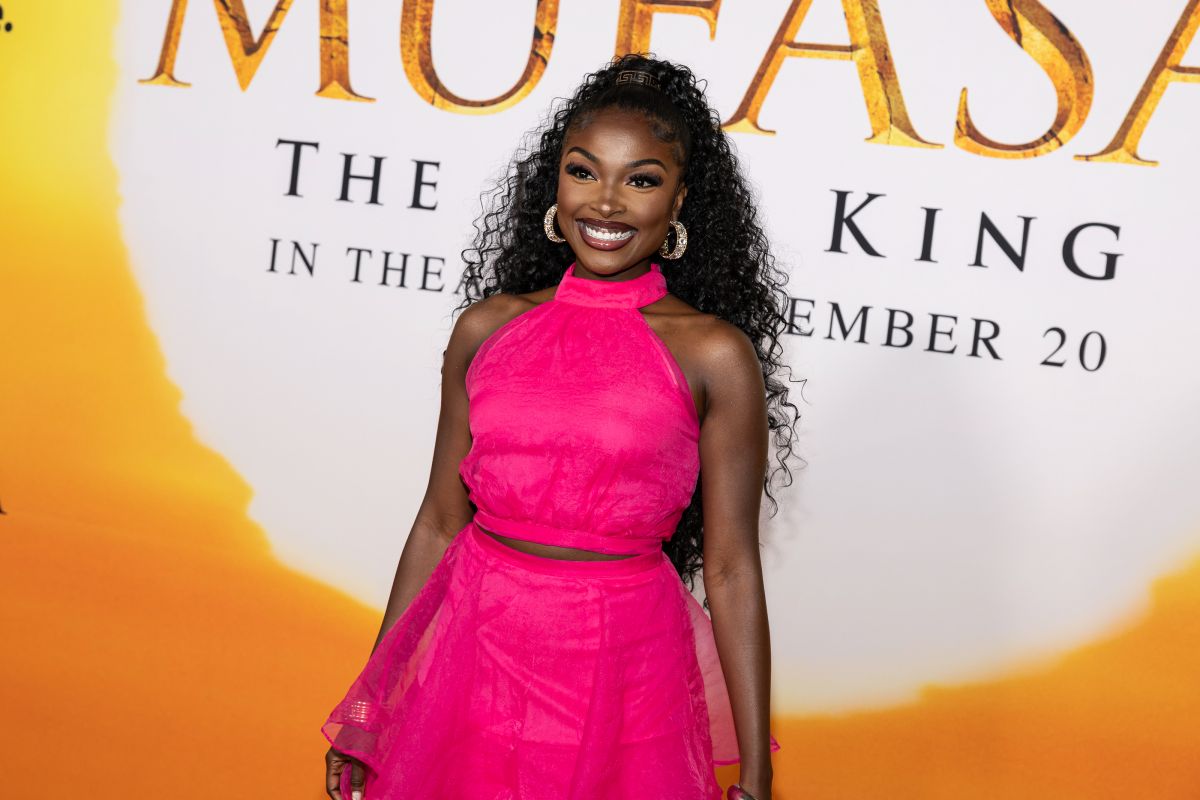 LOREN LOTT at Mufasa: The Lion King Premiere at Dolby Theatre in Los ...