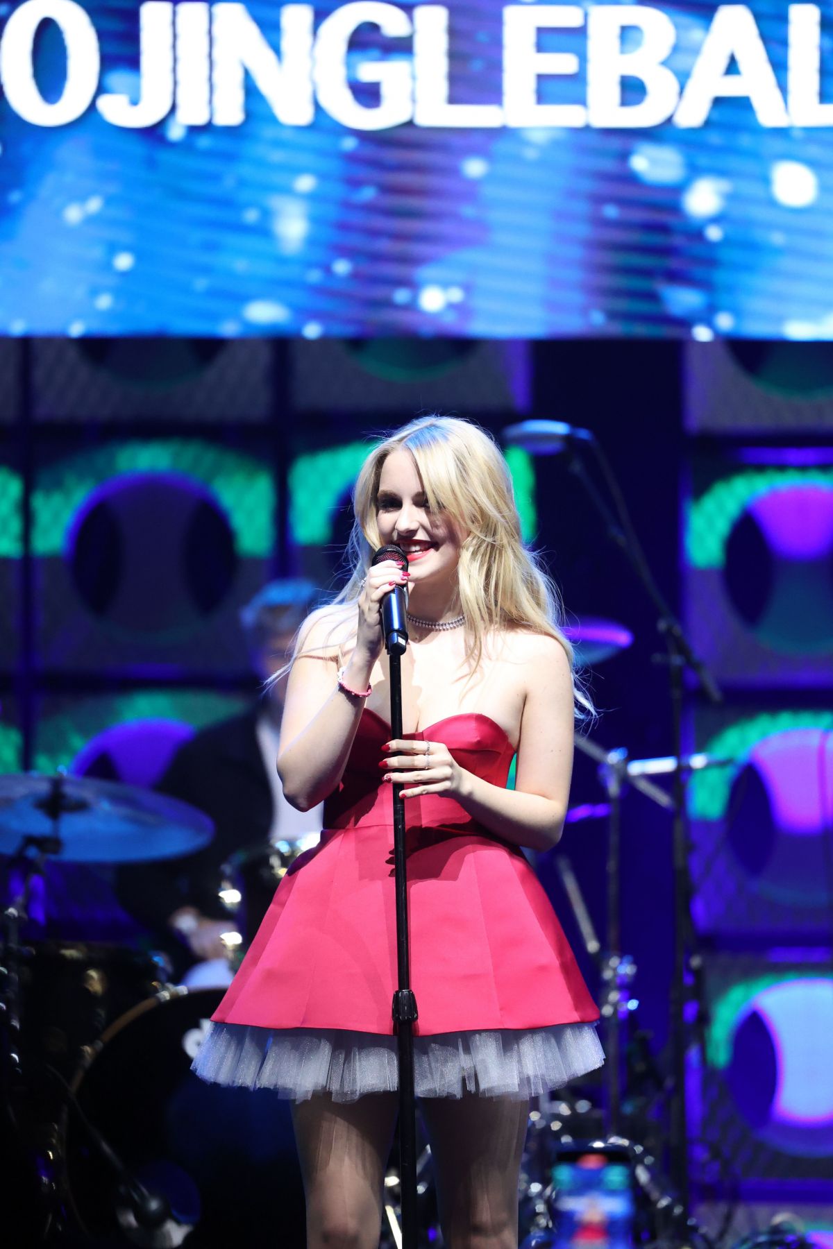 MCKENNA GRACE Performs at iHeartRadio z100’s Jingle Ball 2024 Presented ...