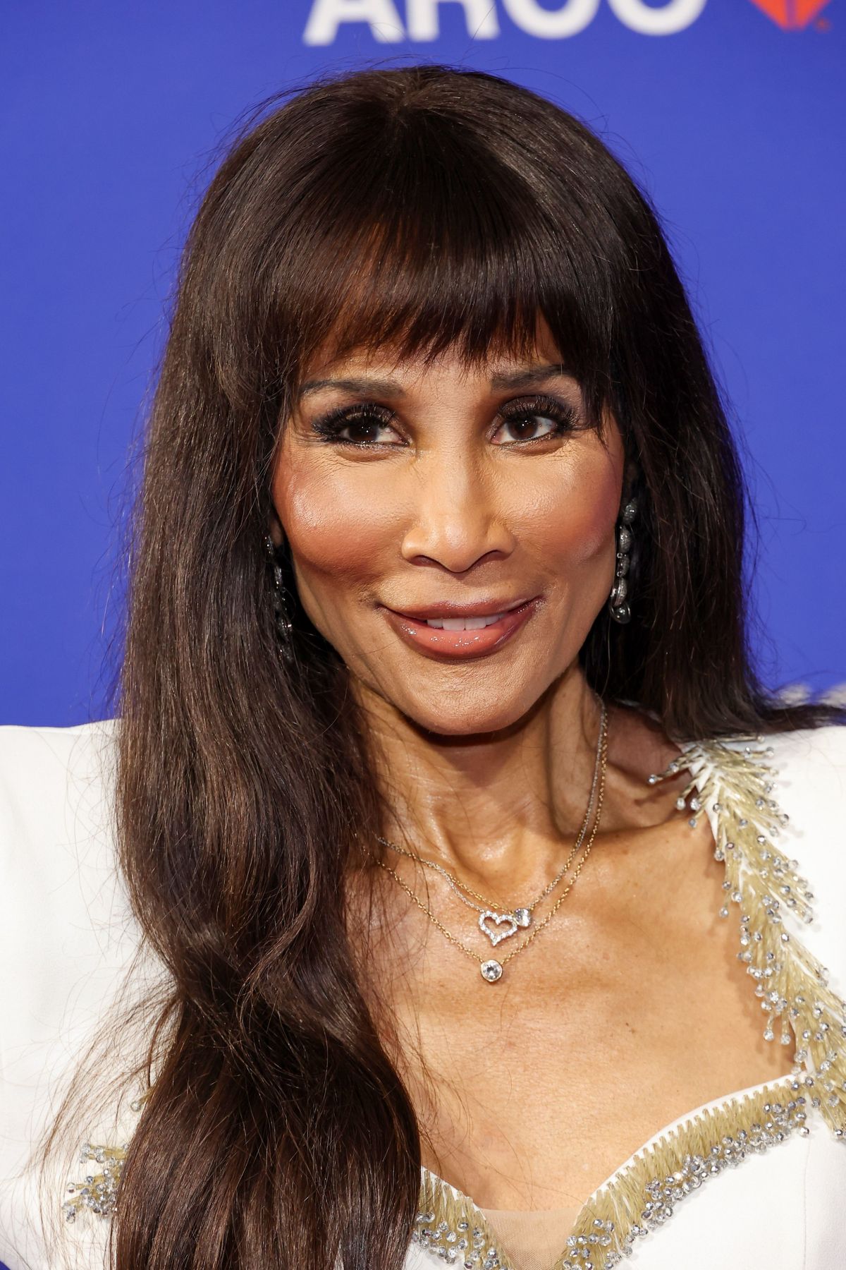 BEVERLY JOHNSON at 36th Annual Palm Springs International Film Festival ...