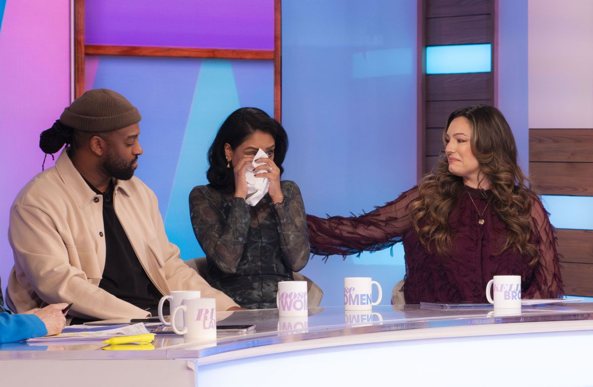 KAZ WILLIAMS and KELLY BROOK at This Morning TV Show in London 01/06 ...