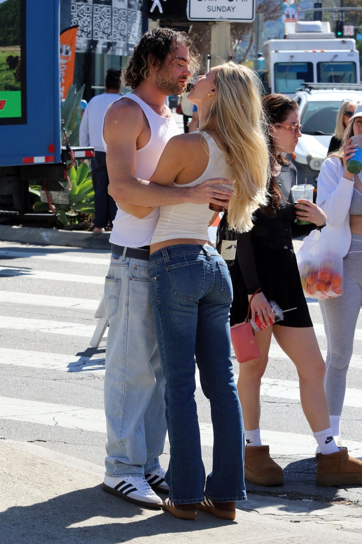 ALEXIS REN and Ricki Bodner Out at Farmer’s Market in Studio City 02/23 ...