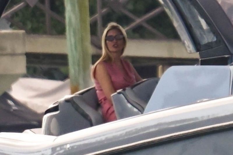 IVANKA TRUMP Enjoys a Boat Ride with Friends at Miami Bay 02/20/2025 ...