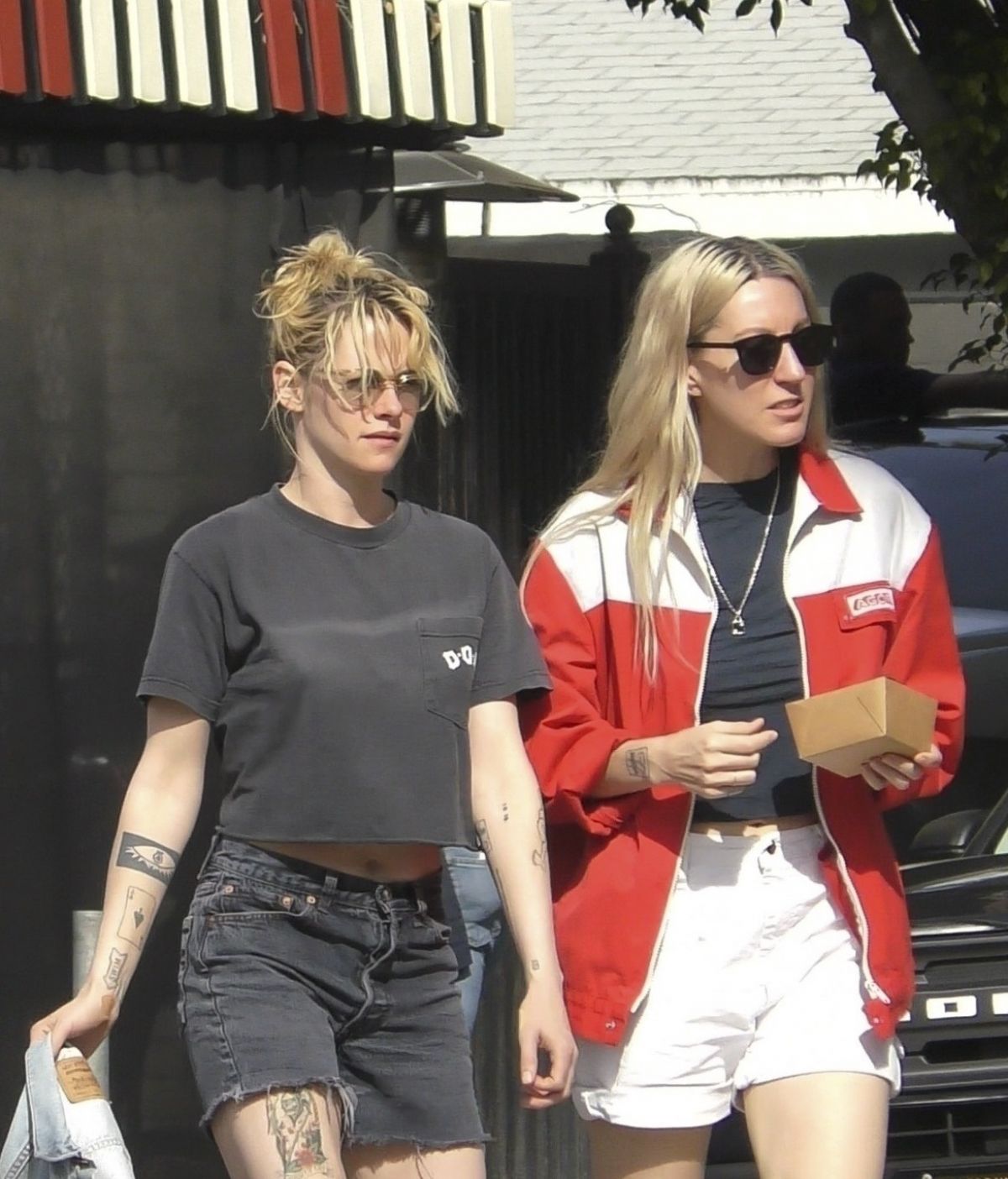KRISTEN STEWART and DYLAN MEYER Out in Los Feliz 02/22/2025 – HawtCelebs