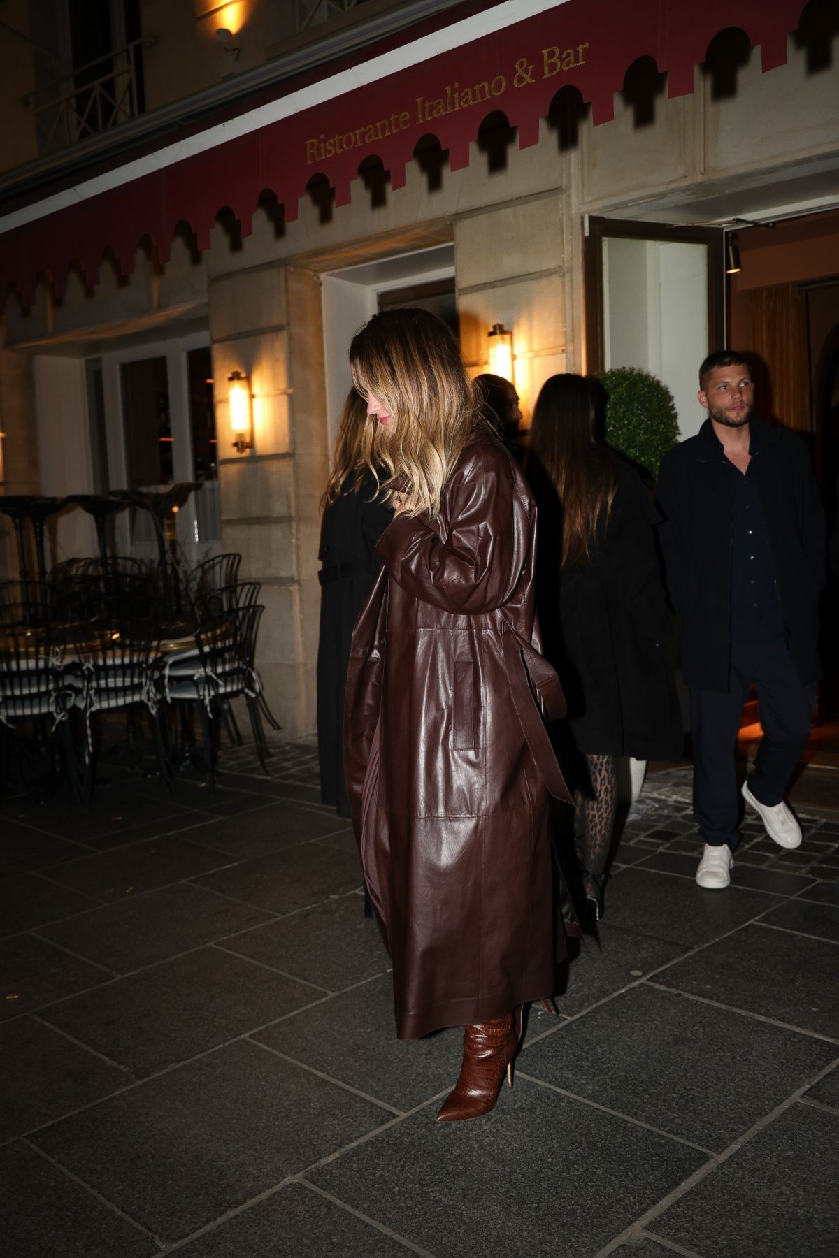 LILY JAMES Out for Dinner at Siena in Paris 03/09/2025 – HawtCelebs