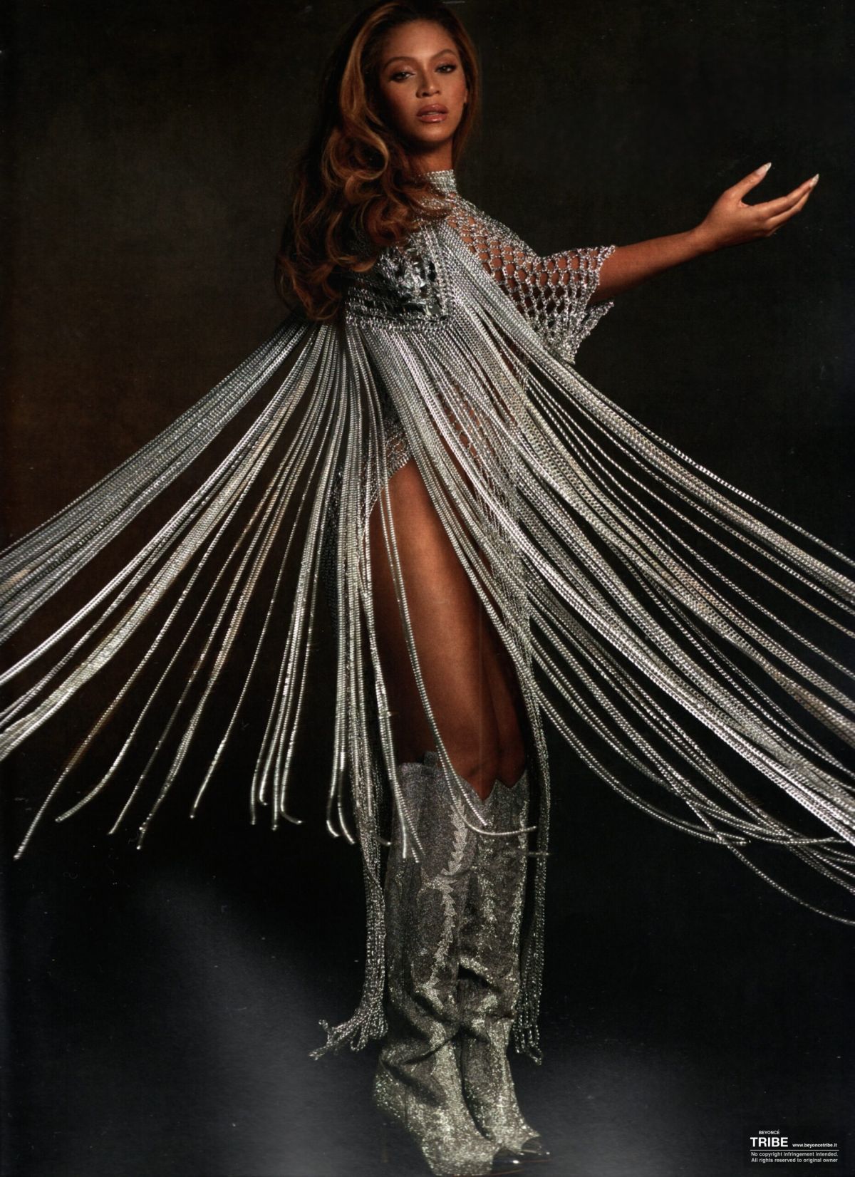BEYONCE – Cowboy Carter Art Book 2025 – HawtCelebs