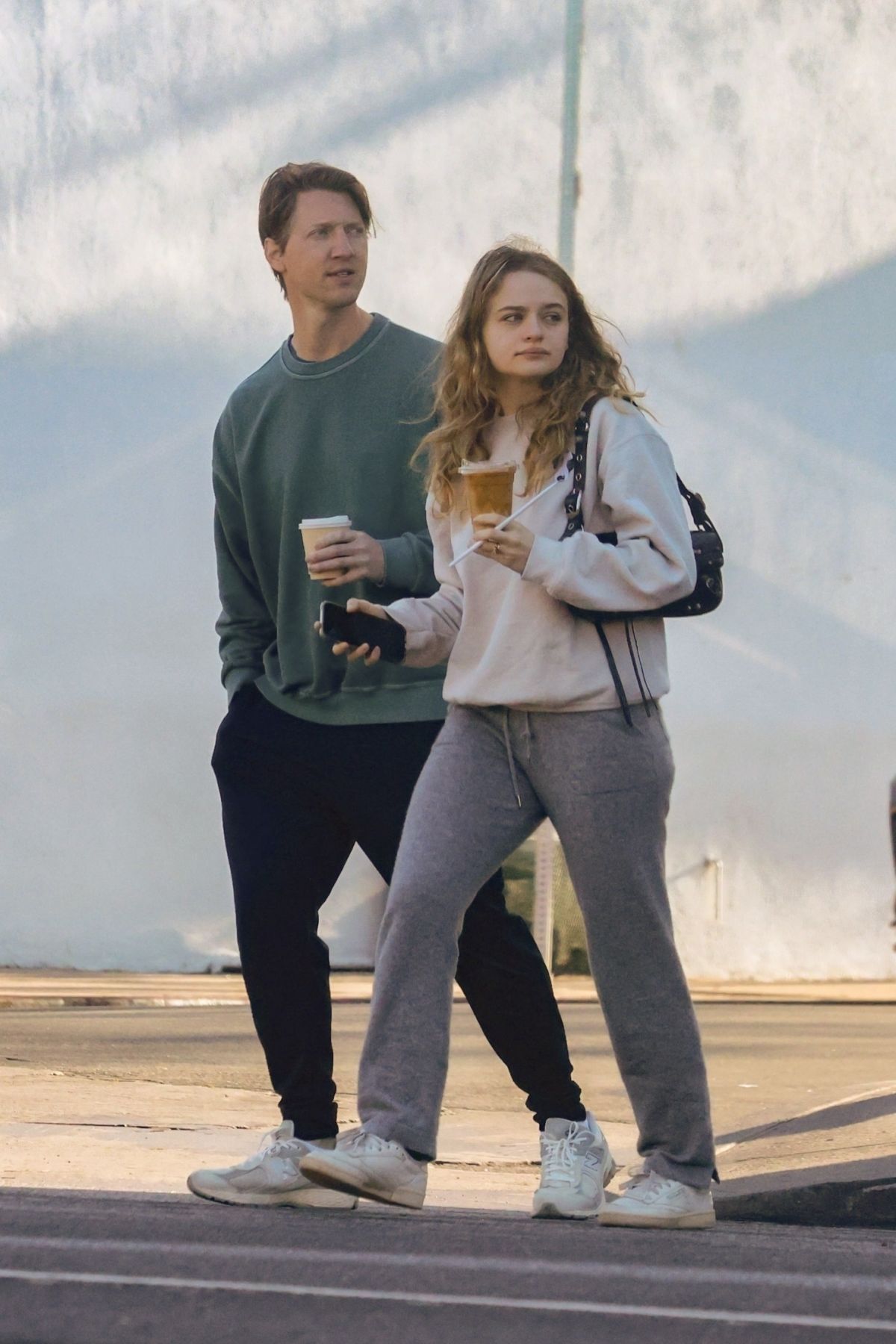 JOEY KING and Steven Piet Grab Breakfast and Coffee to Go in Los Feliz ...