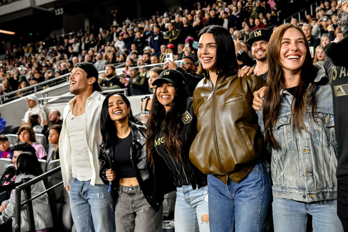 KENDALL JENNER and BECKY G at CONCACAF Champions Cup Match Between Los ...