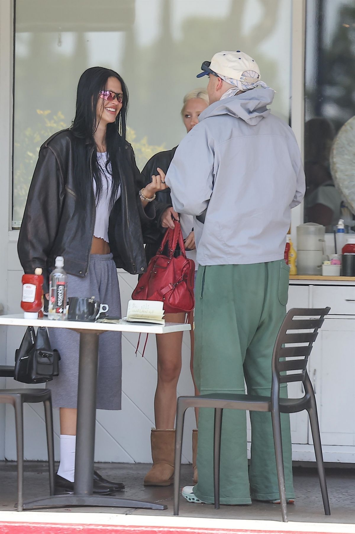 AMELIA and DELILAH HAMLIN Catch up with Harrison Hudson at Beverly ...