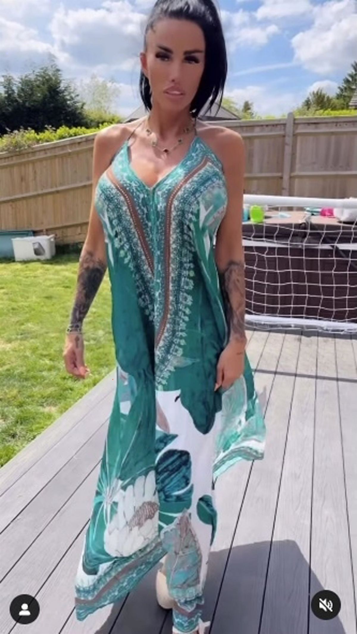 KATIE PRICE Models Her New Maxi Dress from JYY London Brand Collection ...