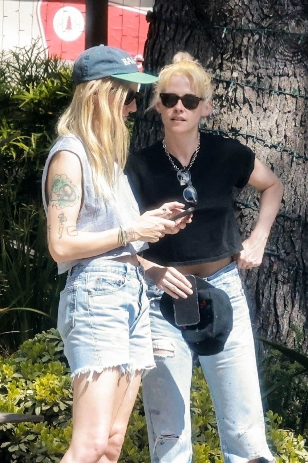 KRISTEN STEWART and DYLAN MEYER Grabbing Lunch at Messhall in Los Feliz ...