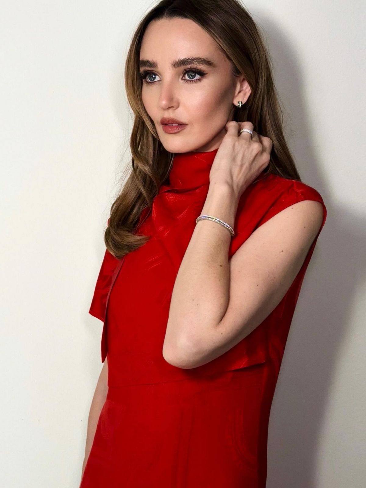 CHLOE FINEMAN – Instagram Photos 06/25/2025 – HawtCelebs