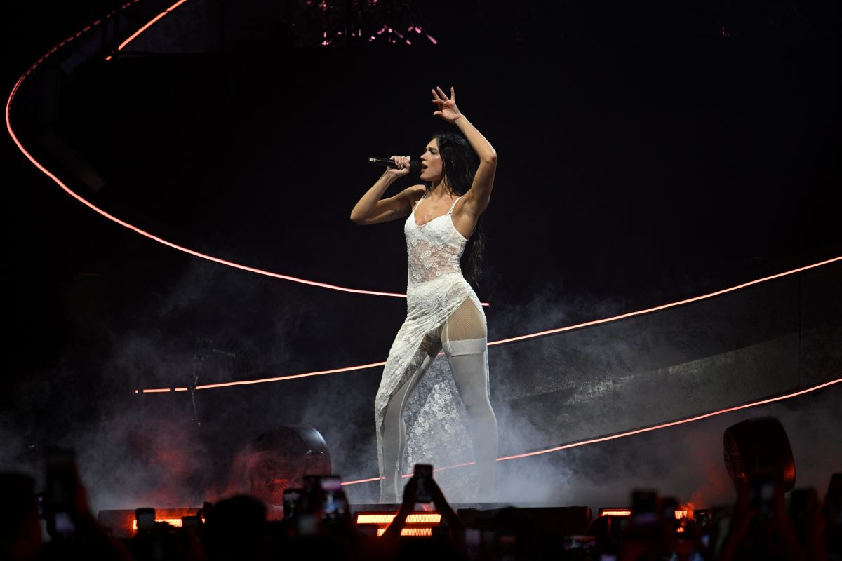 DUA LIPA Performs on Her Radical Optimism Tour at Ziggo Dome in ...