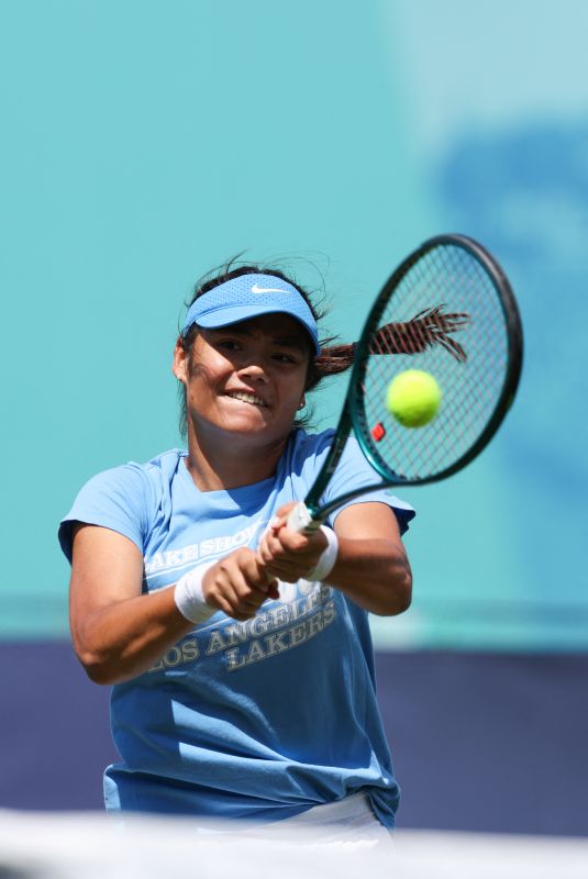 EMMA RADUCANU Practices for Lexus Eastbourne Open in Eastbourne 06/23 ...