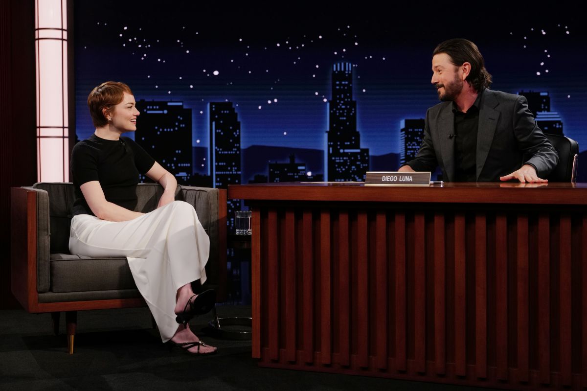 EMMA STONE at Jimmy Kimmel Live 06/26/2025 – HawtCelebs