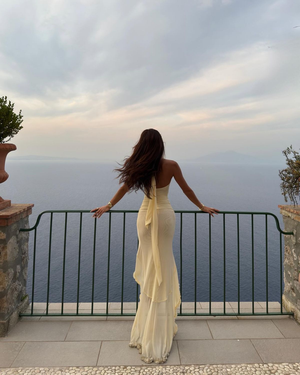 JENN LEE – Instagram Photos 06/25/2025 – HawtCelebs
