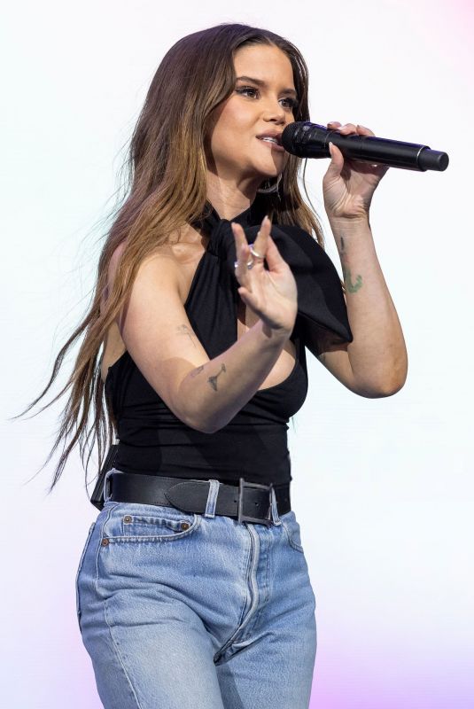 MAREN MORRIS Performs at Festival d’ete de Quebec in Quebec City 07/12 ...
