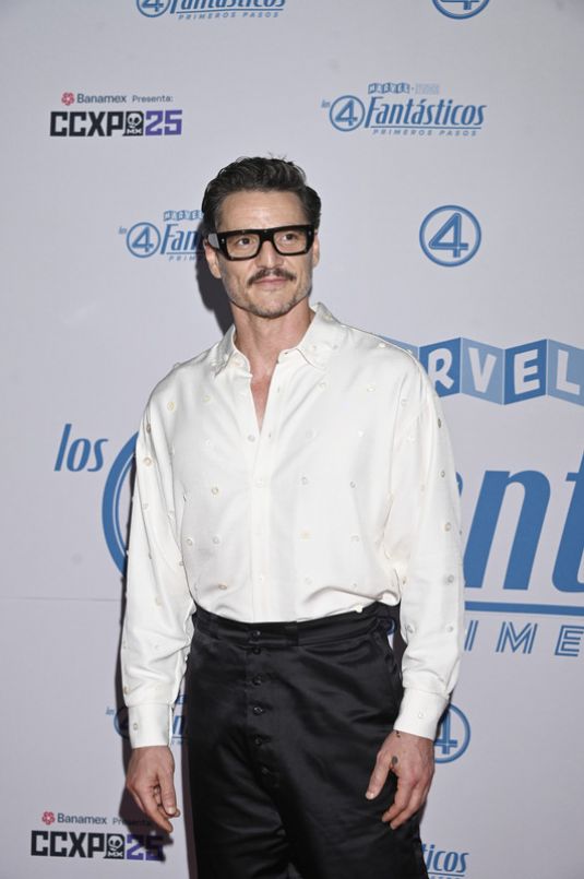 Pedro Pascal – CCXP Mexico 2025 at Expo CitiBanamex in Mexico City ...