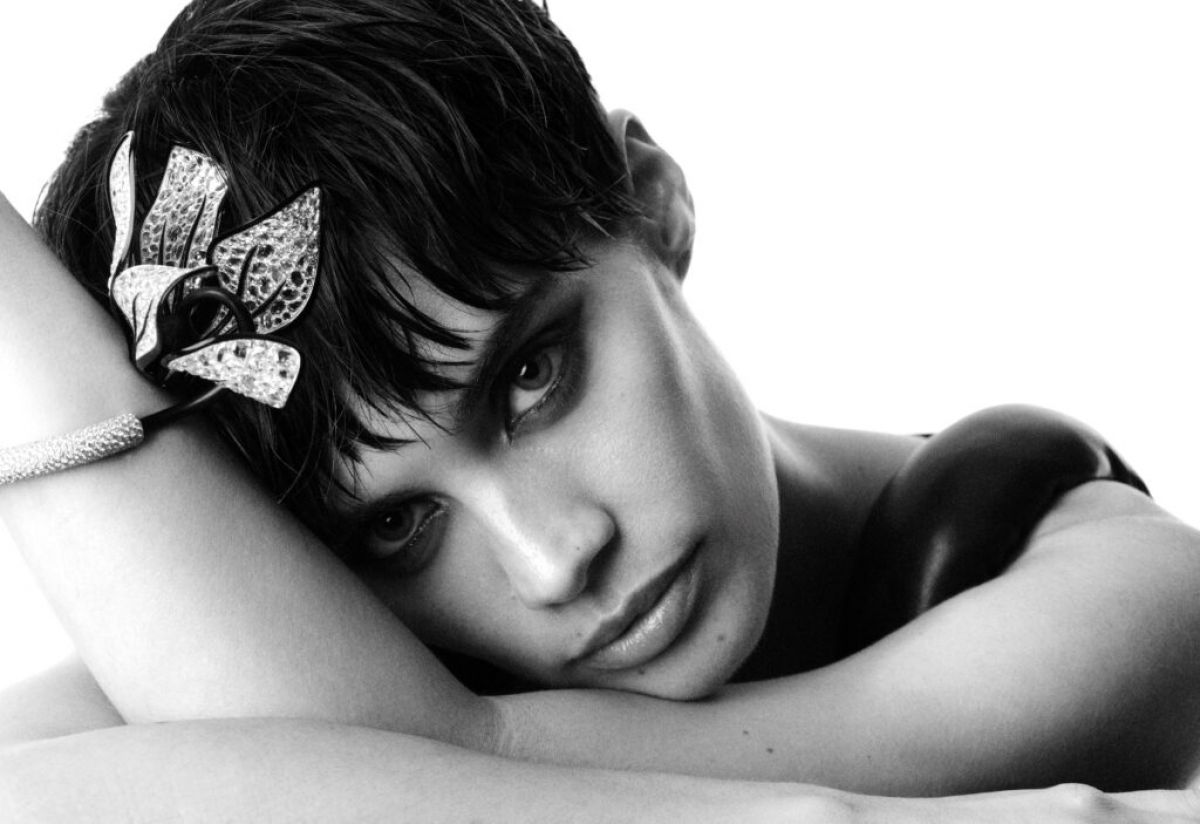 SARA SAMPAIO for V Magazine, July 2025 – HawtCelebs