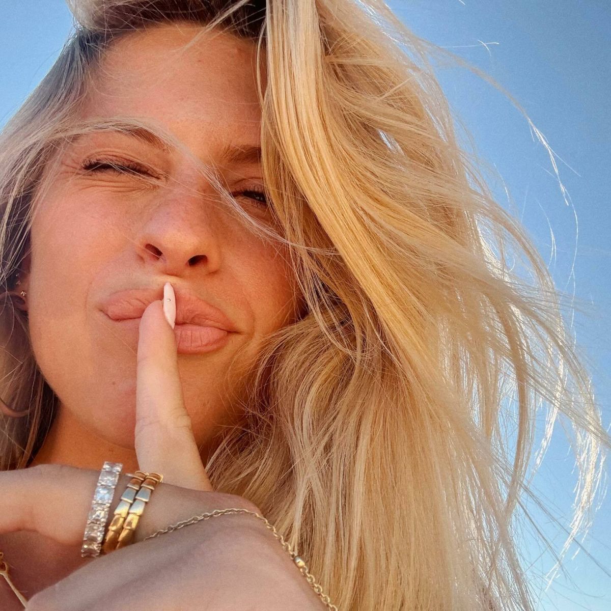 XANDRA POHL – Instagram Photos 08/06/2025 – HawtCelebs