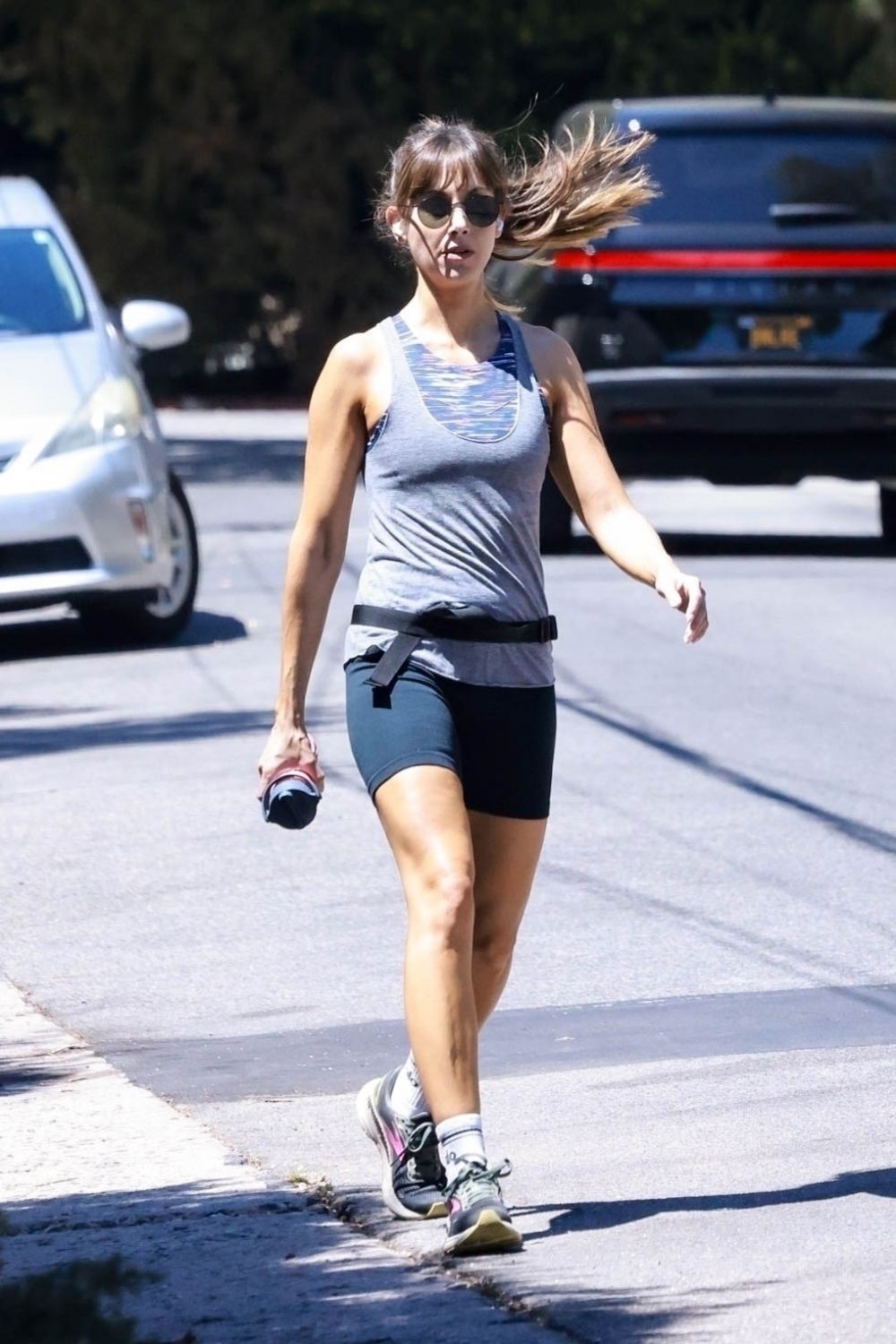 ALISON BRIE Out Hiking at Griffith Park in Los Feliz 09/07/2025 ...