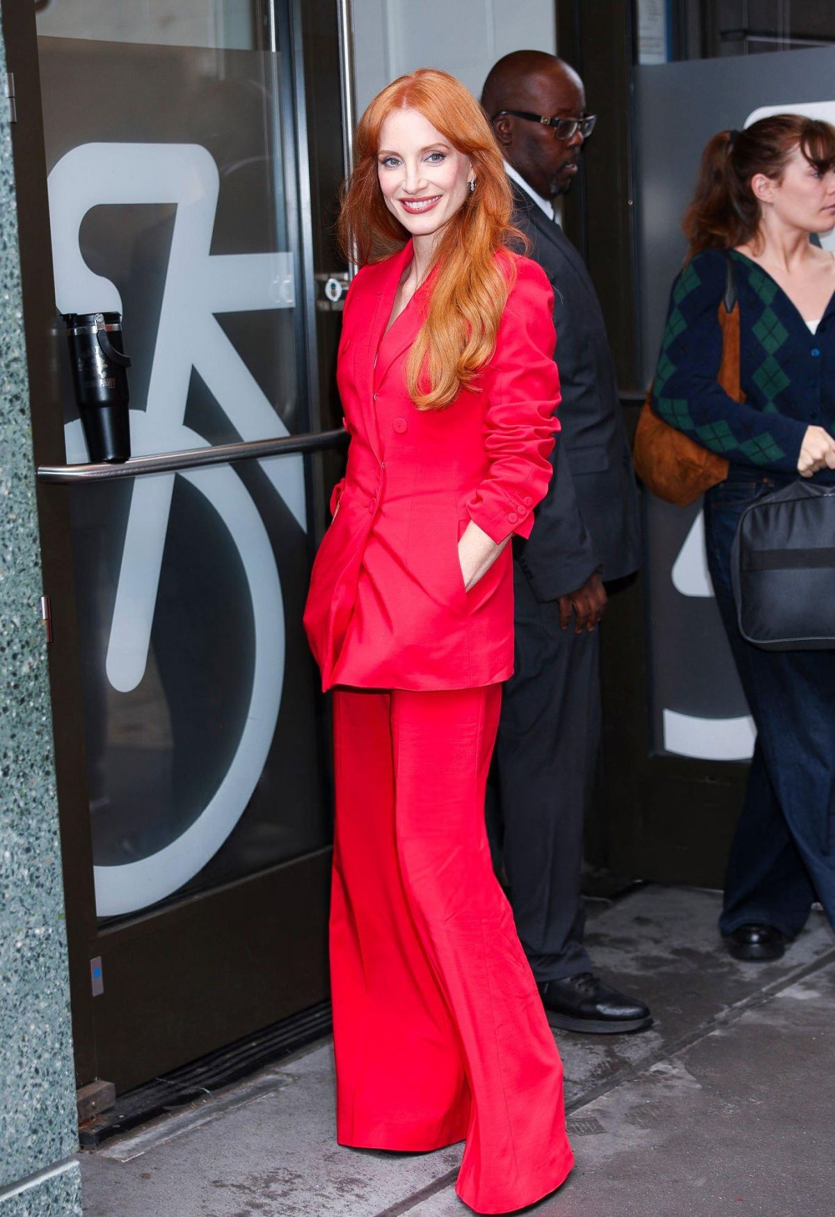JESSICA CHASTAIN Leaves Live with Kelly And Mark in New York 09/10/2025 ...
