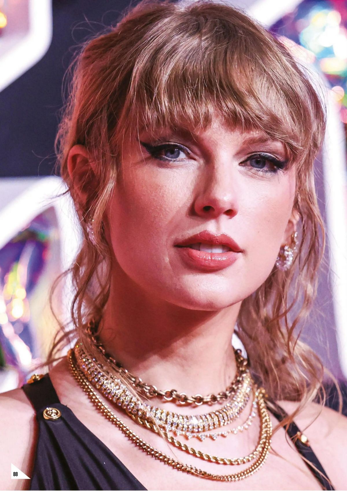 TAYLOR SWIFT – The Taylor Swift Fanbook – 9th Edition, September 2025 ...