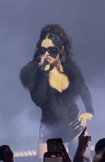 ADDISON RAE Welcomes Guest Performer Charli XCX at Her Addison Tour ...