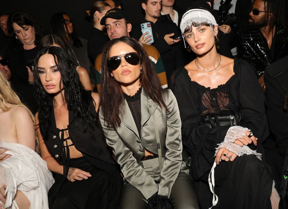 DEMI LOVATO at Ann Demeulemeester Fashion Show at PFW in Paris 10/04 ...