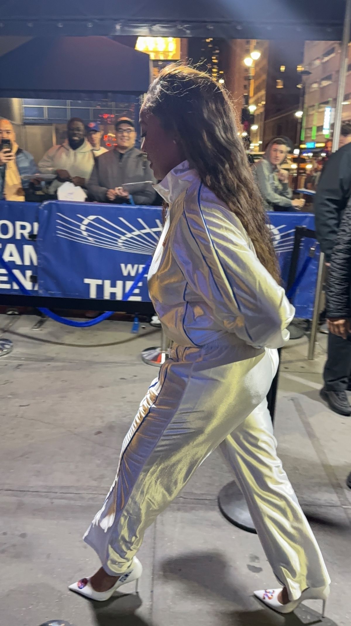JORDYN WOODS in a White Tracksuit Arrives at Knicks Game in New York ...