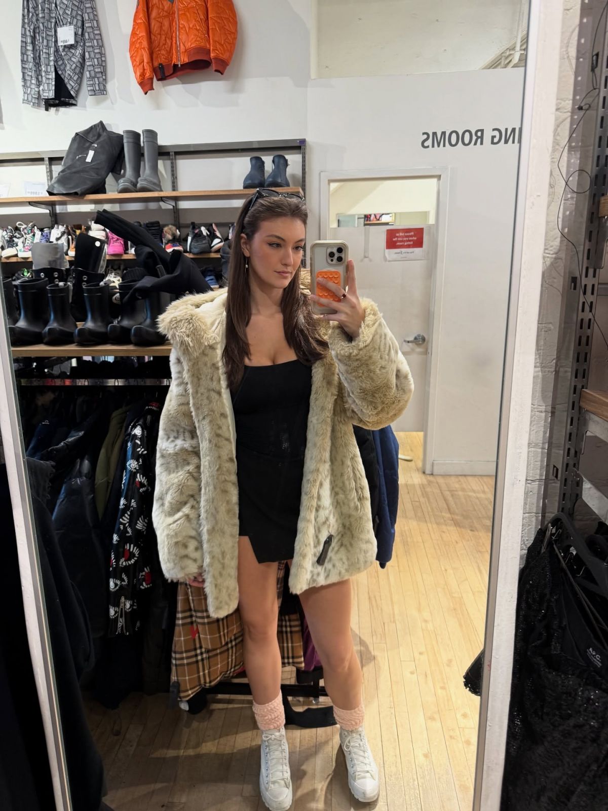 RACHEL PIZZOLATO – Instagram Photos 10/07/2025 – HawtCelebs