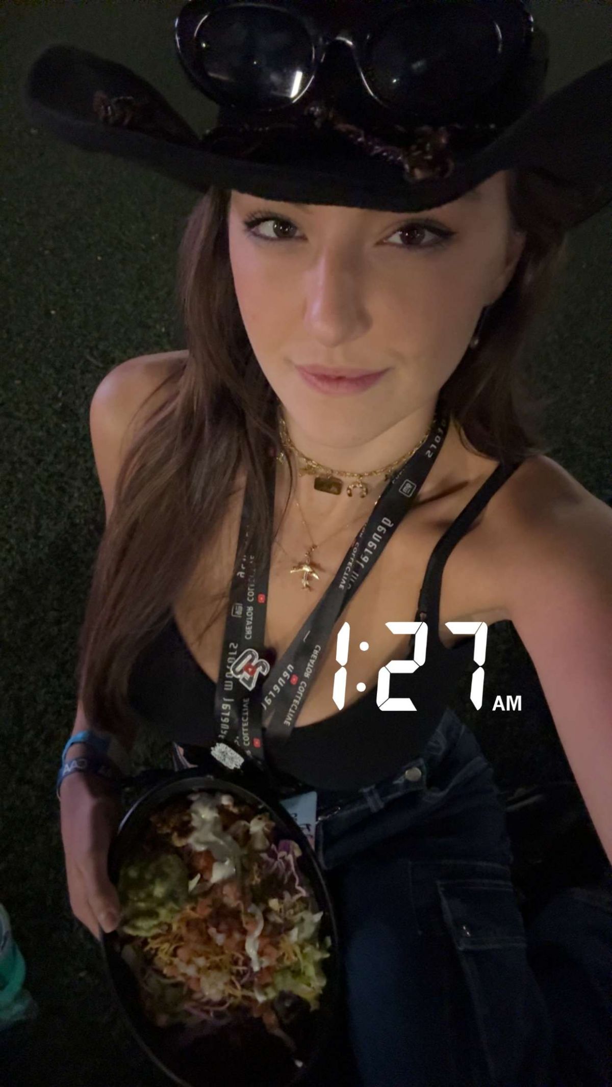 RACHEL PIZZOLATO – Instagram Photos and Video 10/10/2025 – HawtCelebs