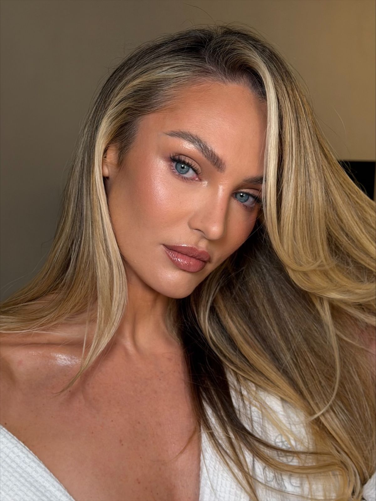 CANDICE SWANEPOEL – Instagram Photos and Video 11/072025 – HawtCelebs