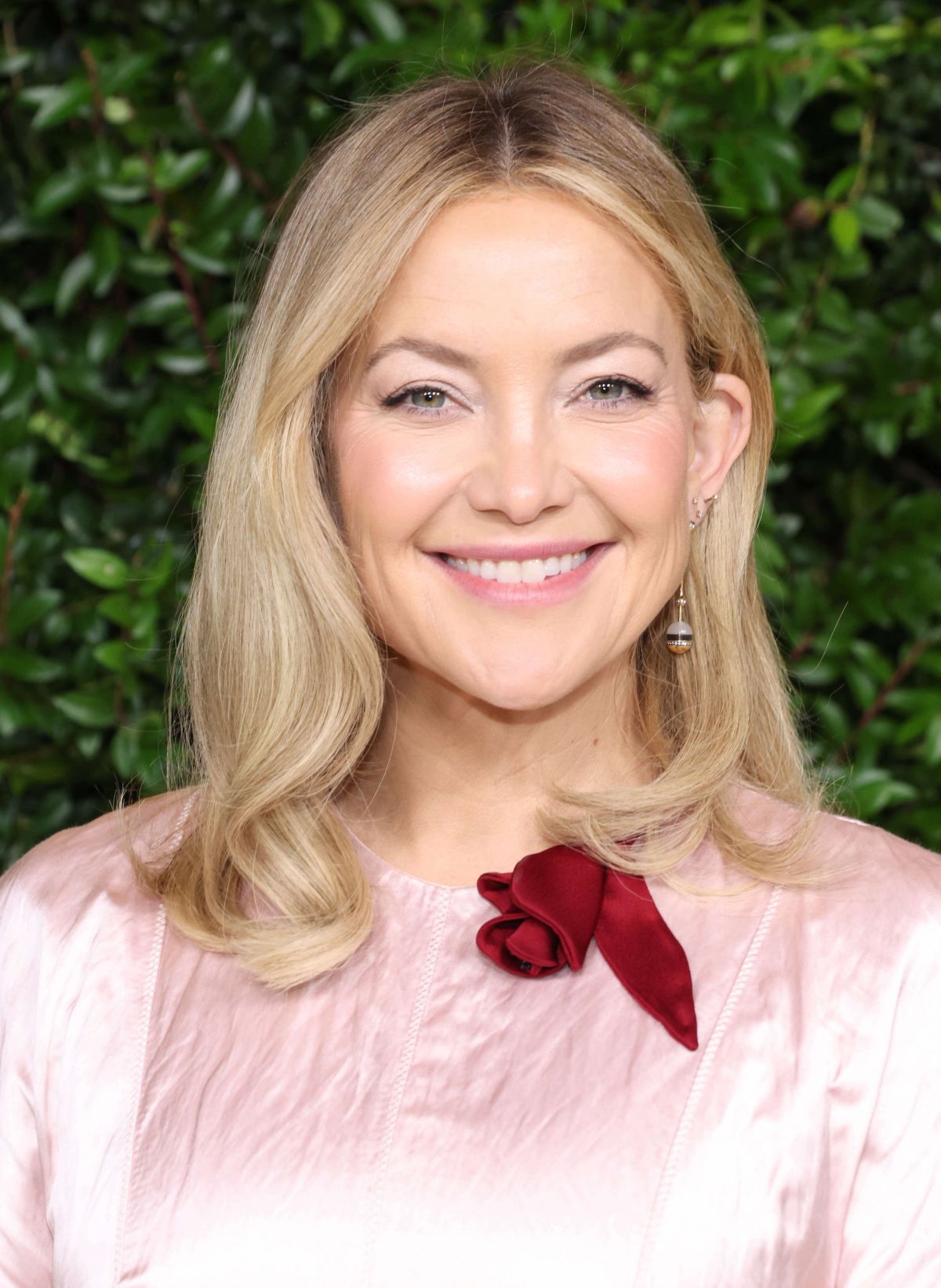 KATE HUDSON at Attends Academy Women’s Luncheon Presented by Chanel in ...