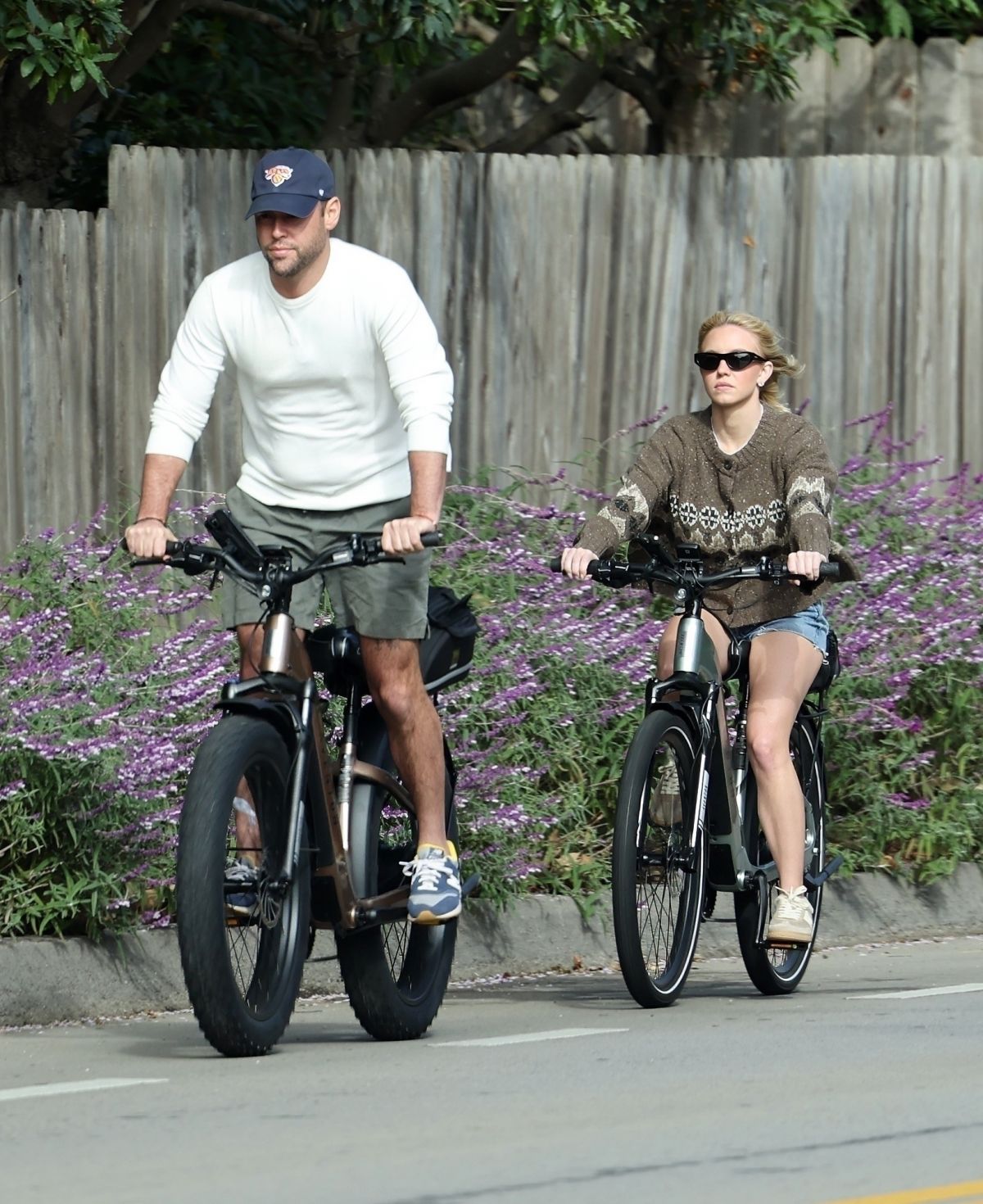 SYDNEY SWEENEY and Scooter Braun at Jeannine’s Bakery & Restaurant and ...