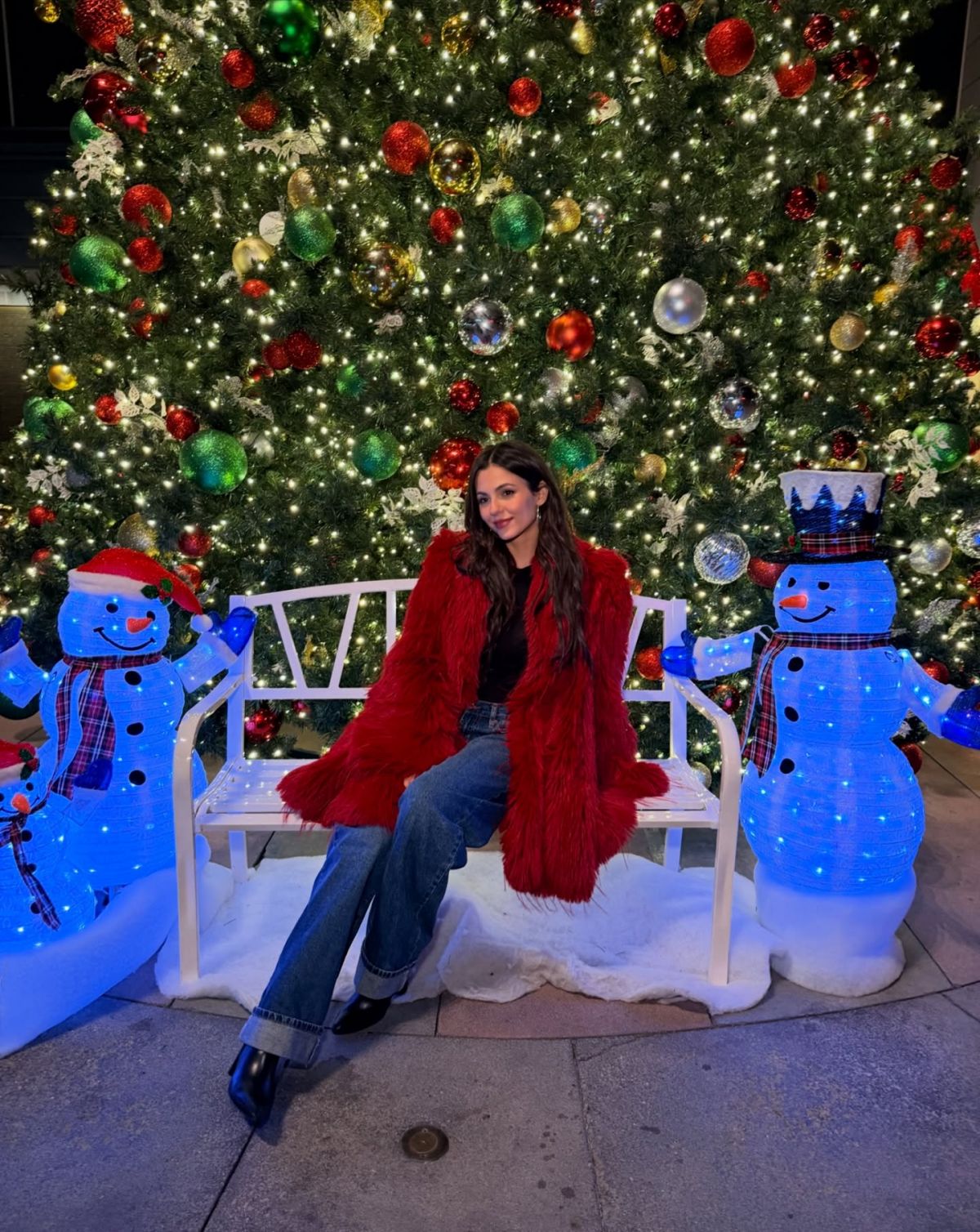 VICTORIA JUSTICE – Instagram Photos 12/22/2025 – HawtCelebs