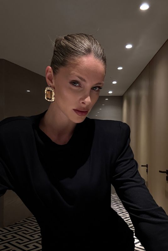 Anna Maria Olbrycht – HawtCelebs